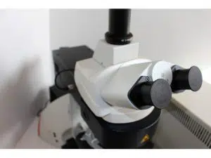 Leica DM6000 Fluorescent Microscope