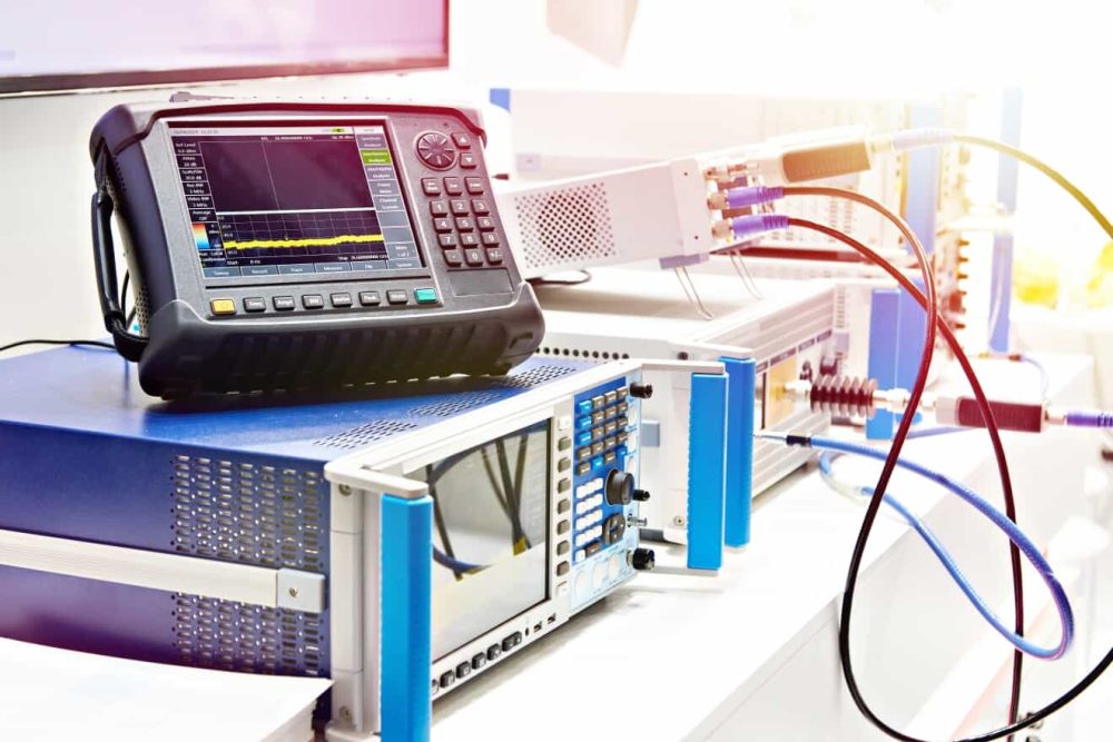 Handheld Spectrum Analyzers for Field Use: Top Picks & Budget Finds